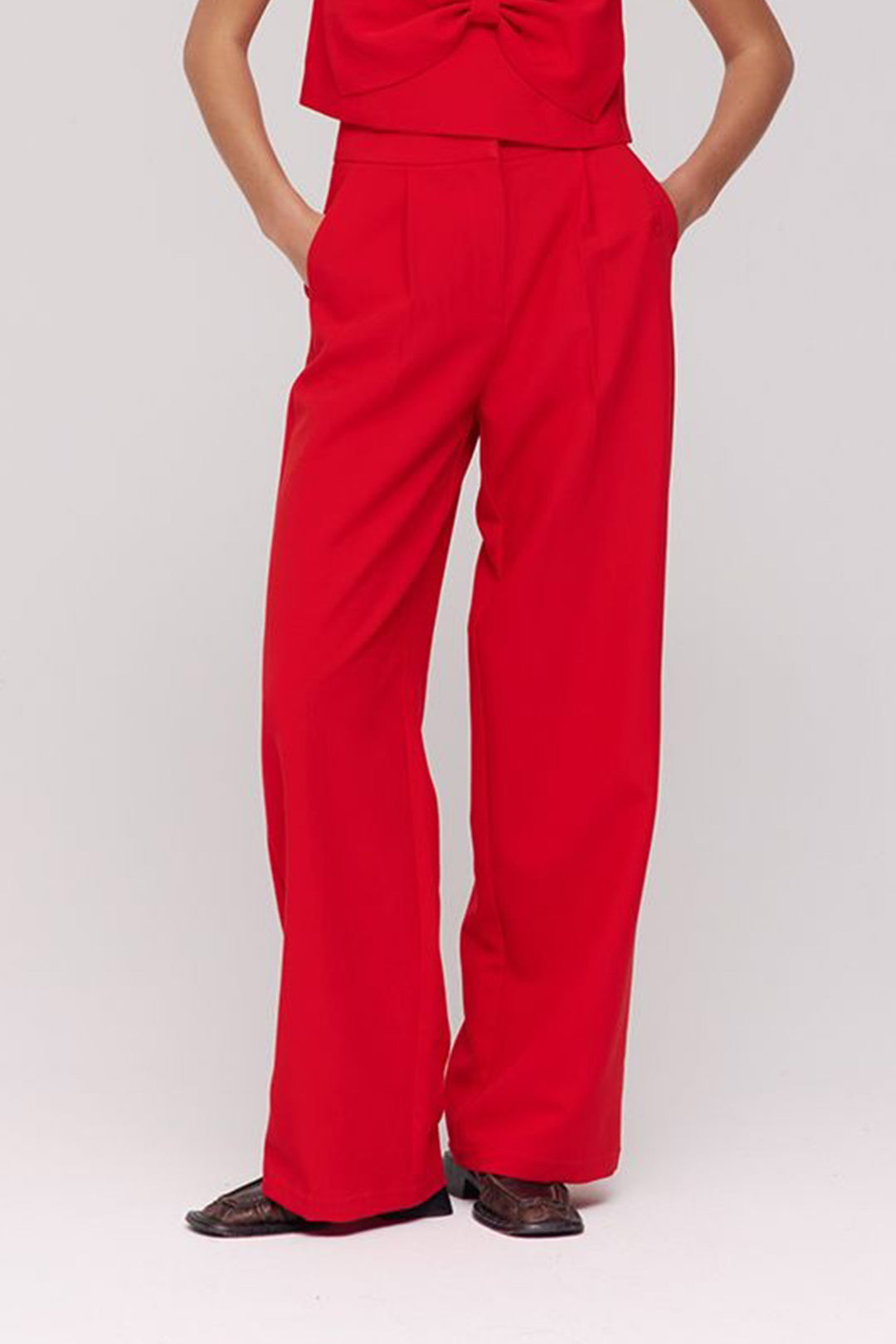 Harper and Yve – Poespas